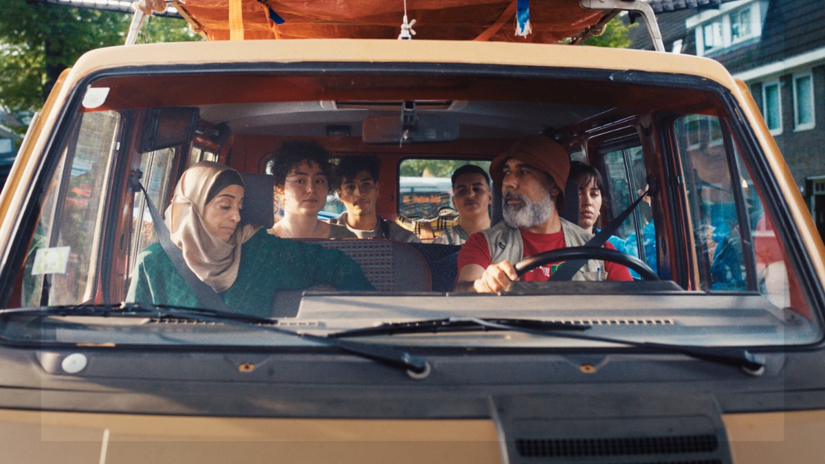 Telefilm van Najib Amhali: tragikomische roadmovie Triq Salama - VPRO ...