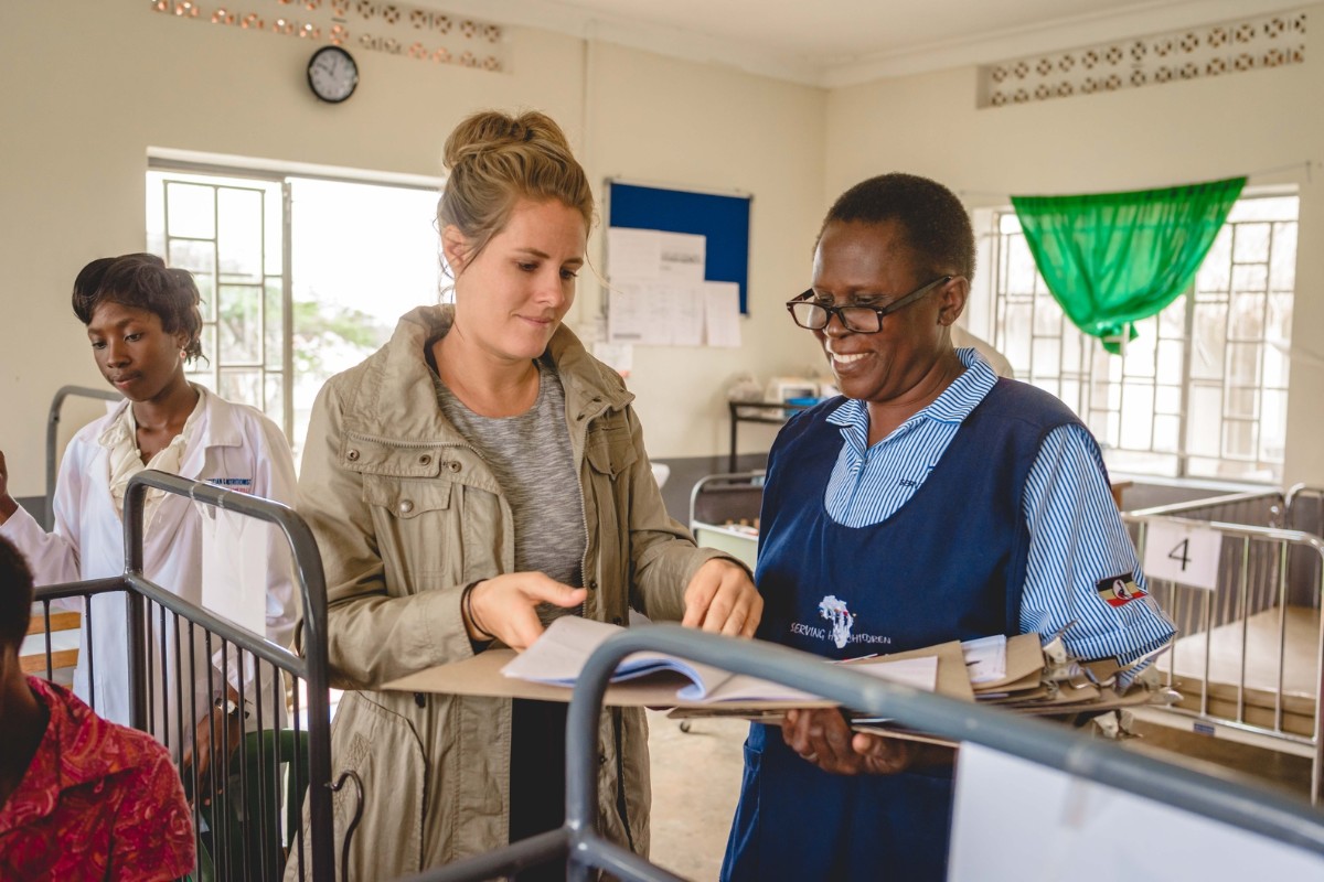 Renee Bach: de witte vrouw die alles goed zou maken - VPRO ...